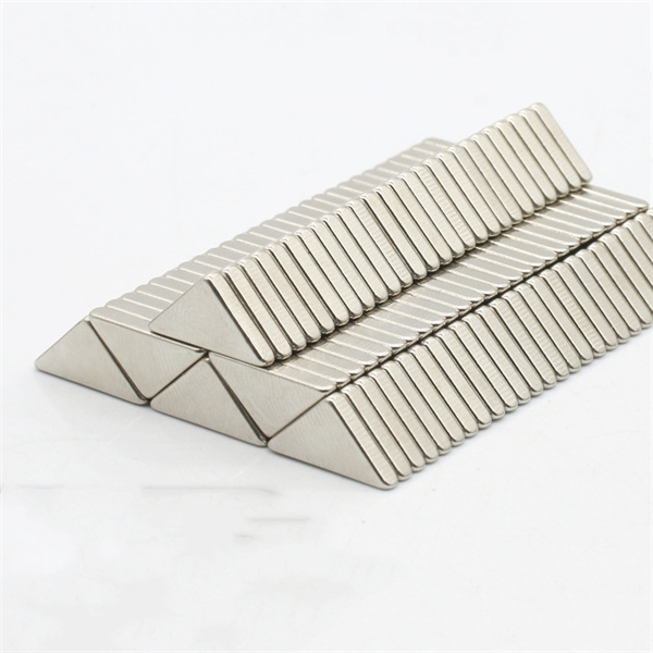 China Custom shaped triangle ndfeb neodymium magnet manufacturers and ...